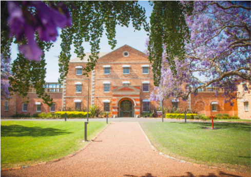 Western Sydney University - StudiesUP