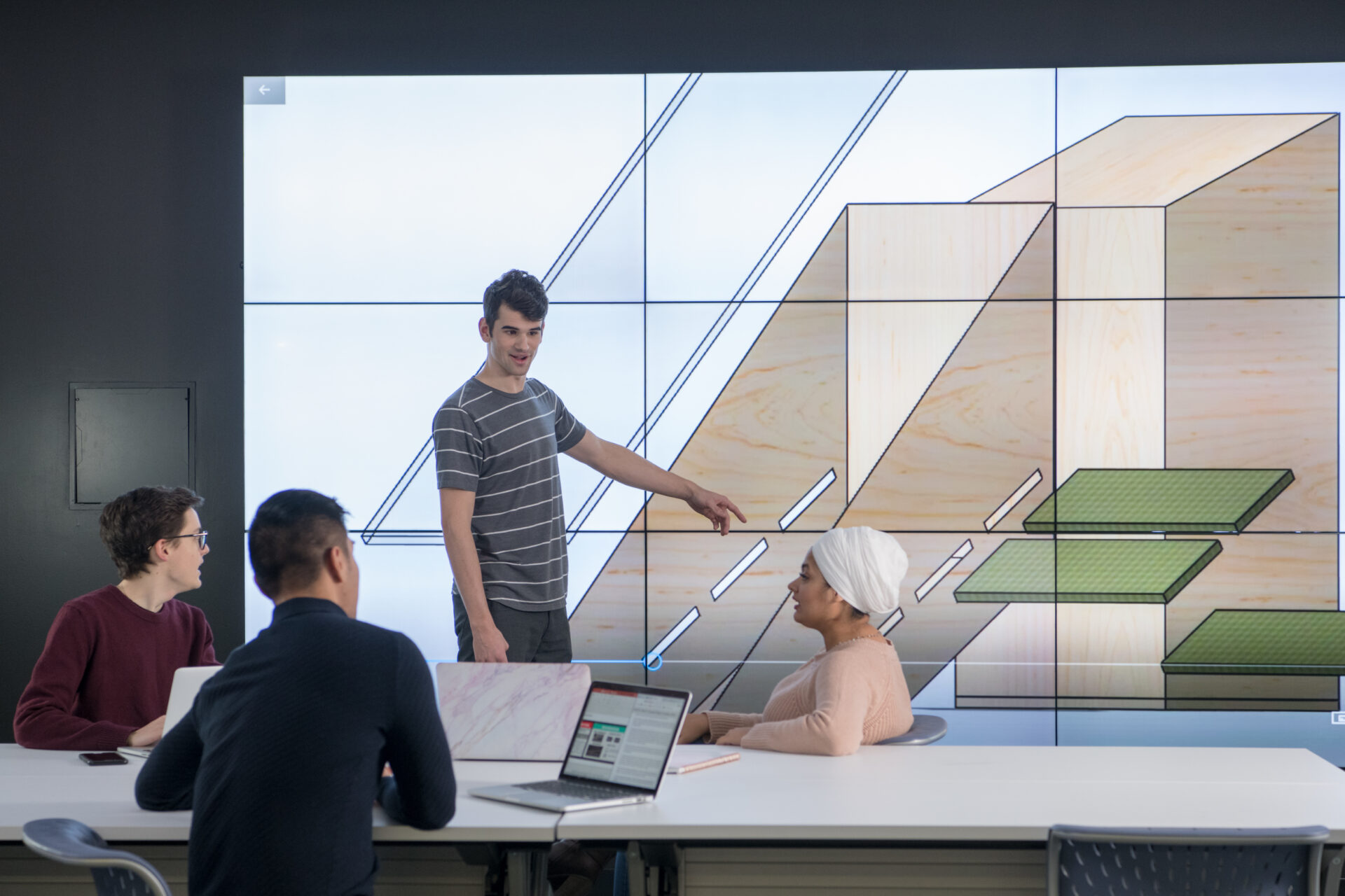 British Columbia Institute of Technology (BCIT) - StudiesUP