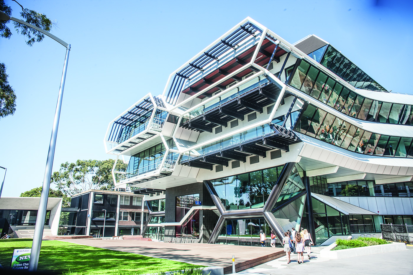 Monash University - StudiesUP