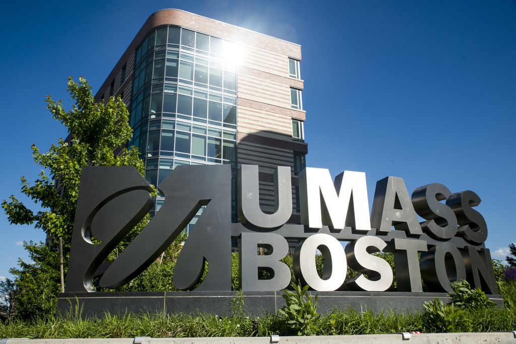 UMass Boston - StudiesUP